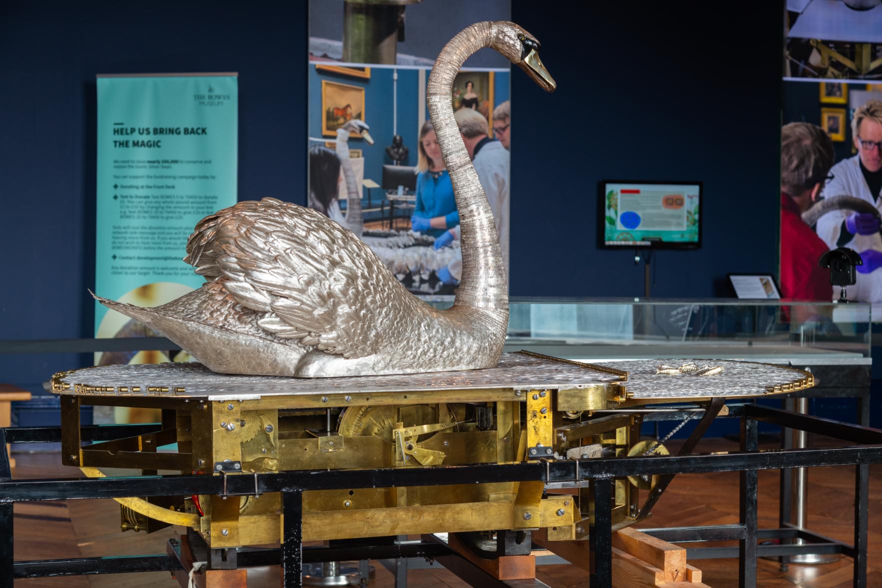 Silver Swan performs again on 250th anniversary - The QT