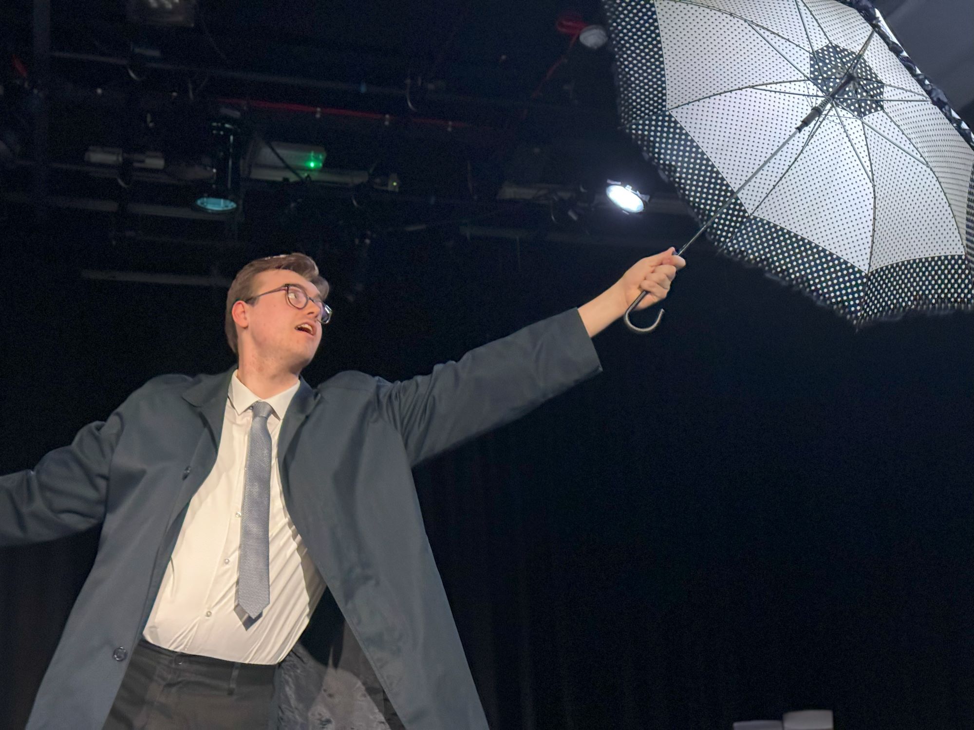 Review: How to Disappear Completely and Never be Found - The QT